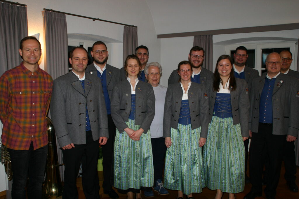 Matthias Heine, Rainer Möslang und Anja Rebmann führen nun den Verein ...